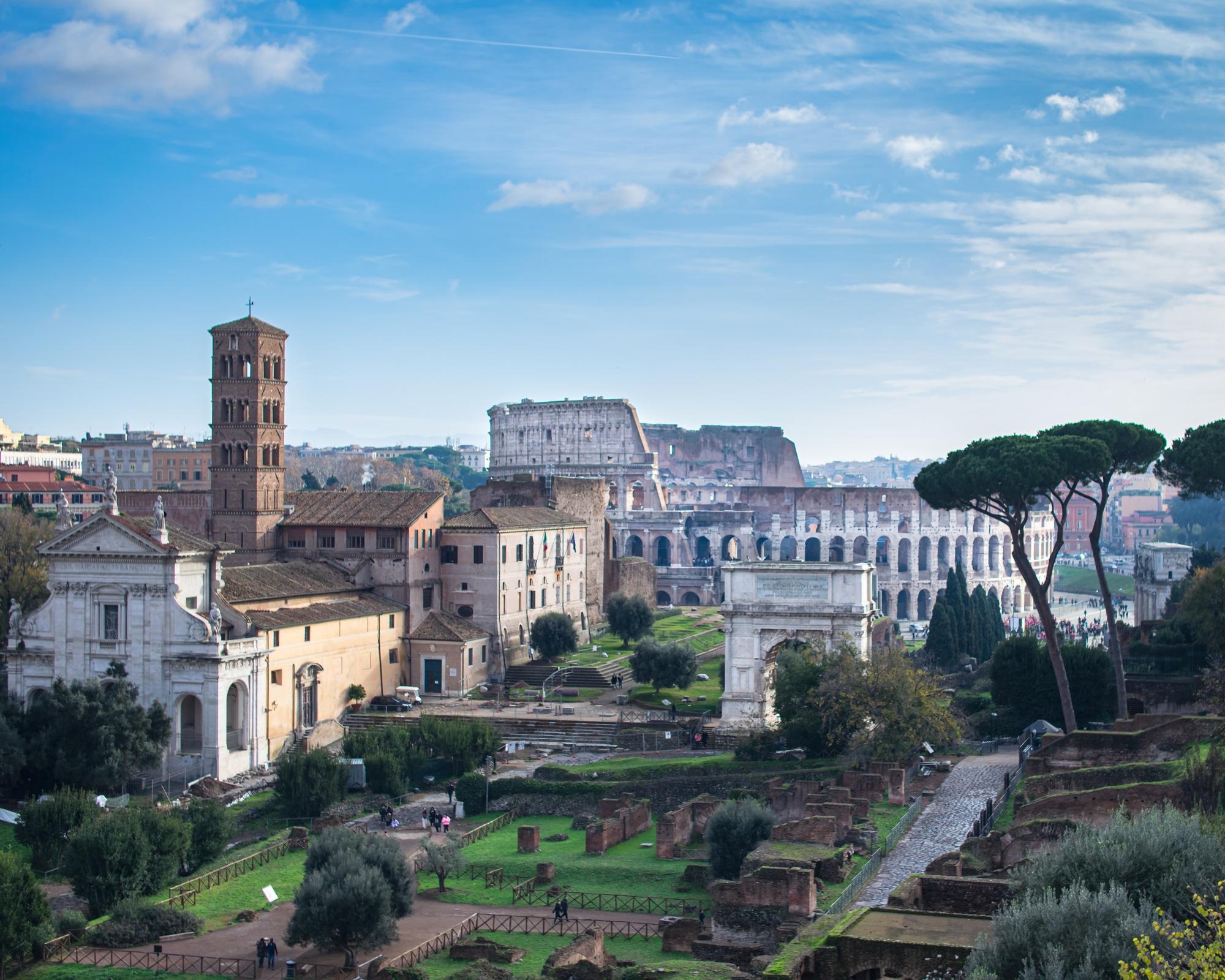 Colosseum and Ancient Ruins in Rome | Kevin Hou Photography